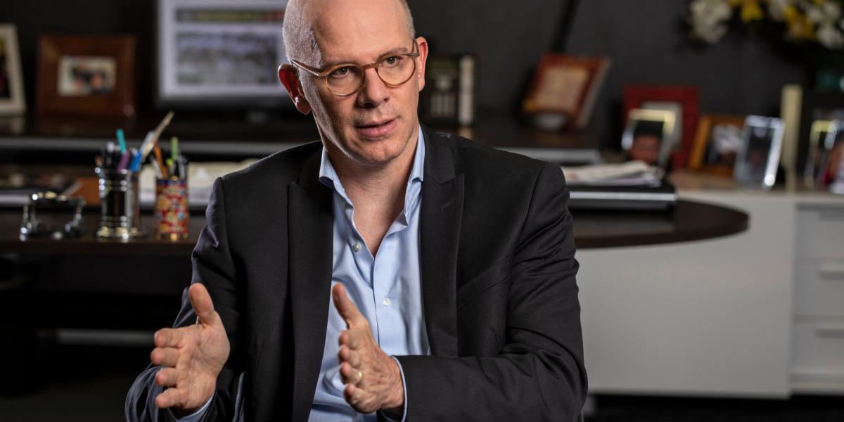 Alejandro Santos Rubino se vincula a Caracol Radio