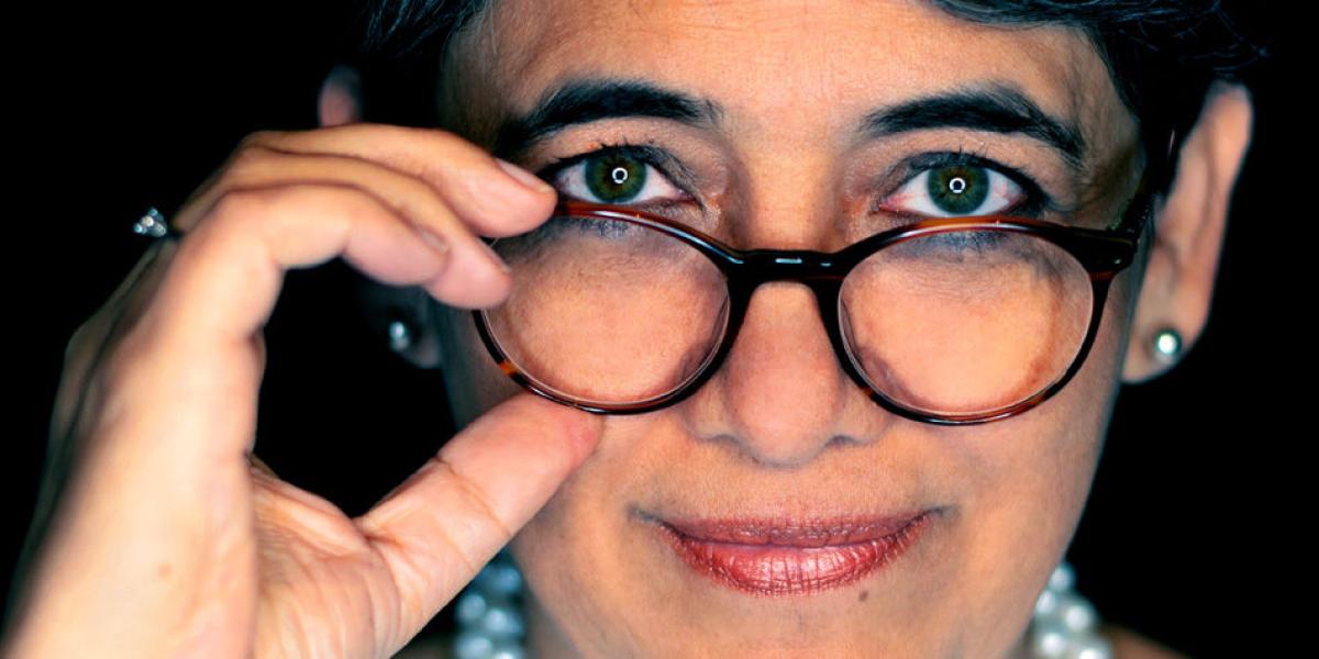Yolanda Ruiz habla de su primer libro 'En el filo de la navaja'