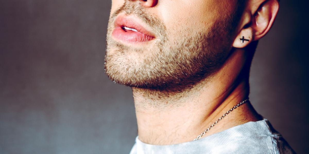 El artista de reguetón Feid presenta su nuevo álbum 19