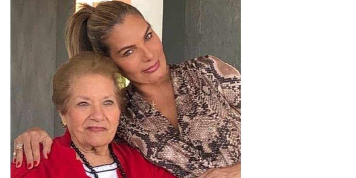 María Mónica Urbina lamenta muerte de su madre