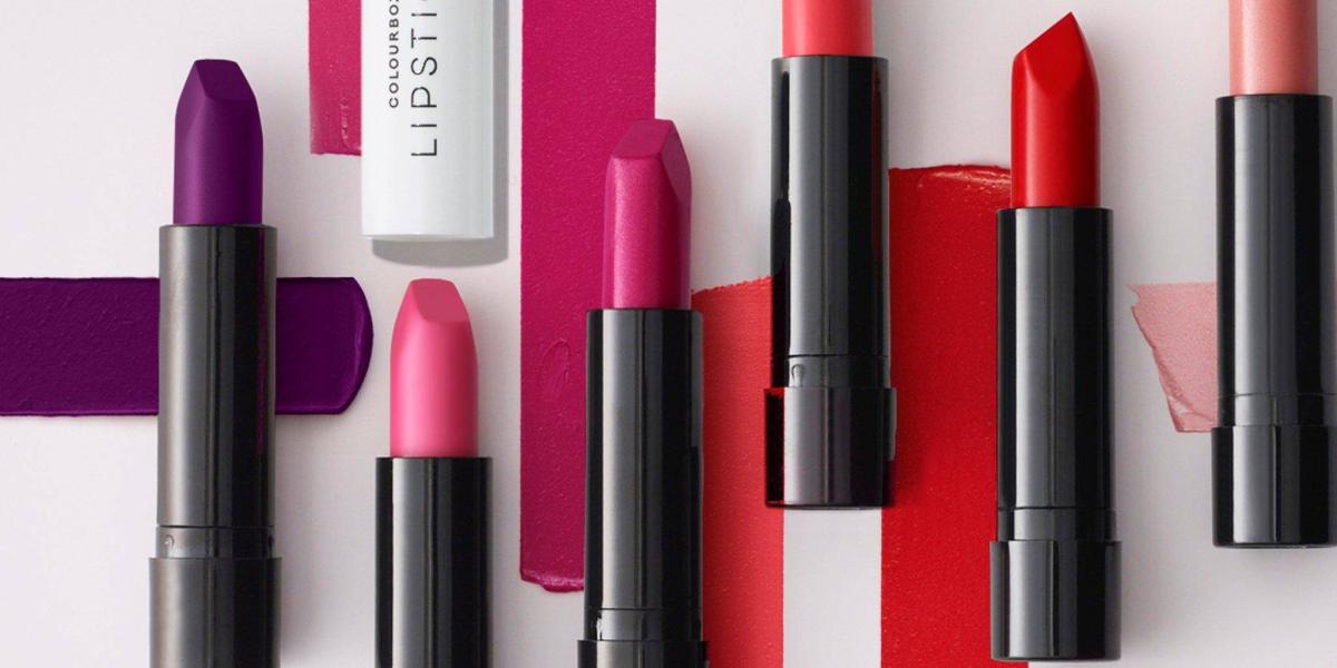 Labiales: ¿Que contienen los labiales de larga duración?