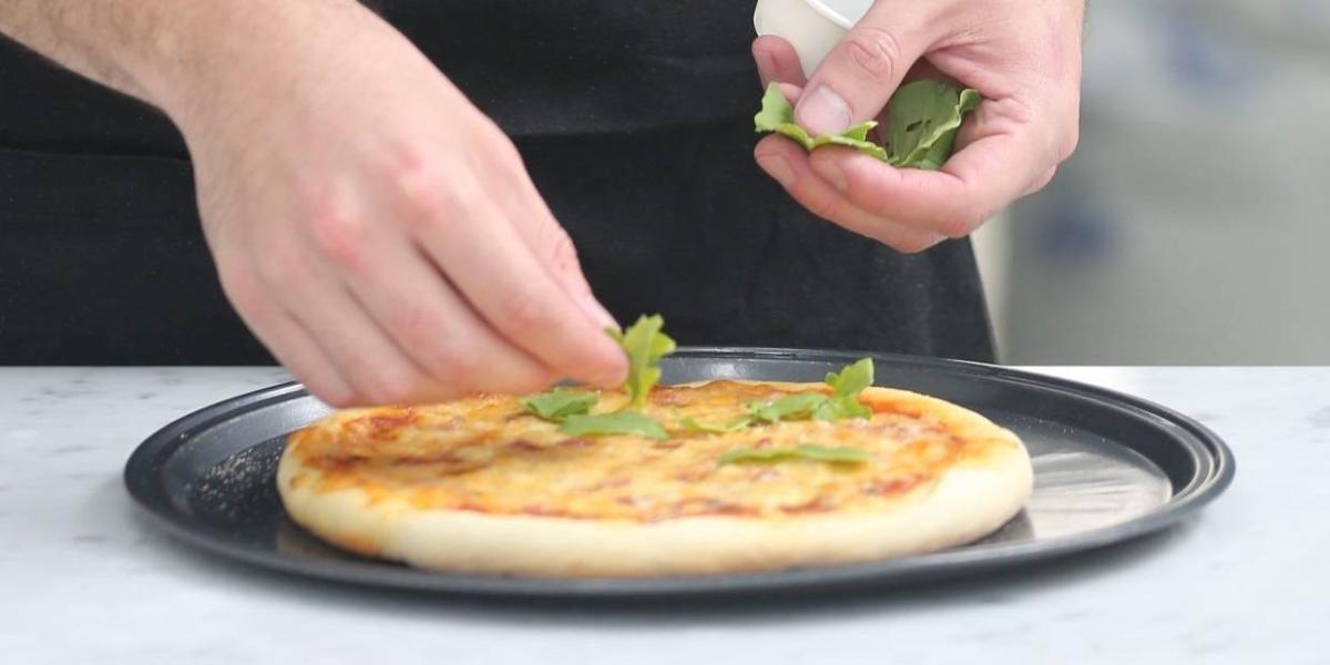 Prepare su pizza en casa con los consejos de tres expertos