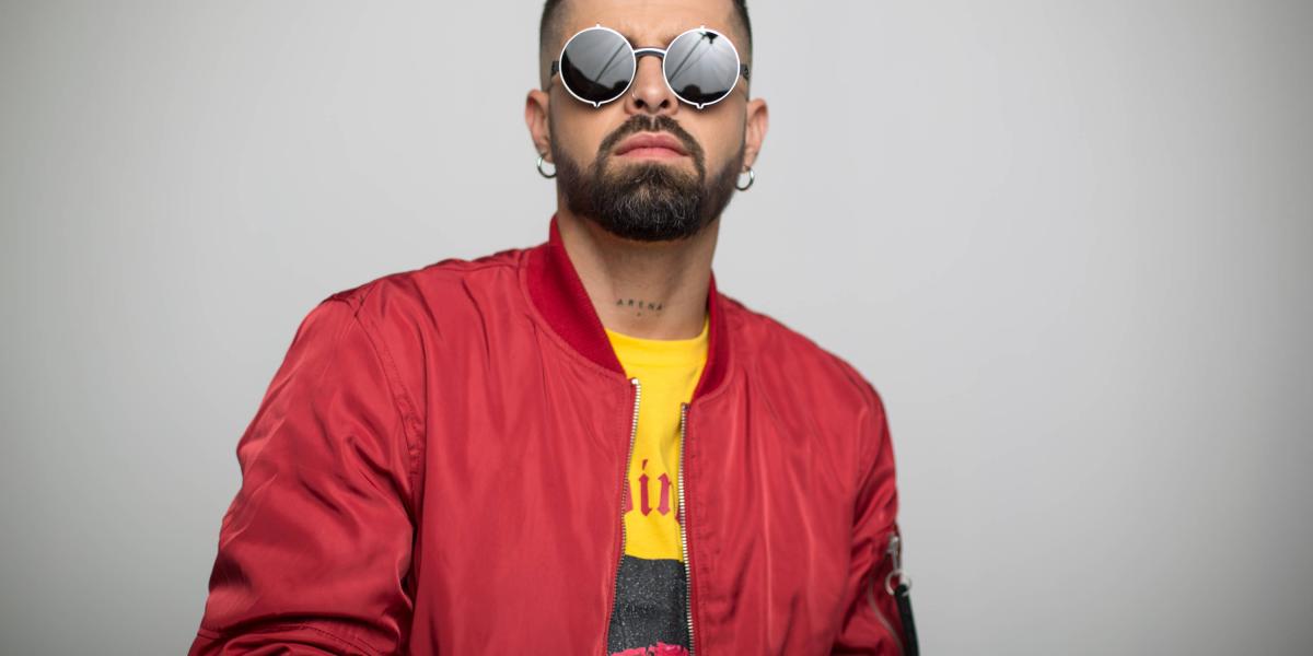 Mike Bahía: así va con sus primeros días de padre