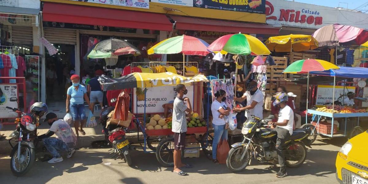 Cartagena: dos hombres se enfrentaron a machetazos en el Mercado Bazurto