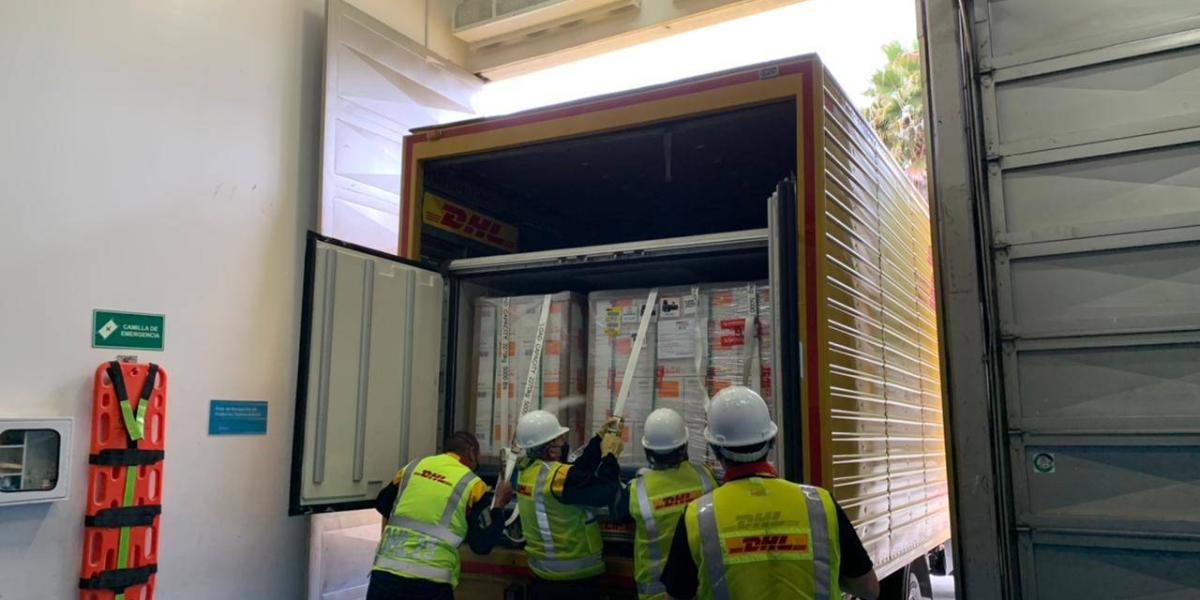 Así es la asignación de las primeras vacunas de AstraZeneca en Colombia