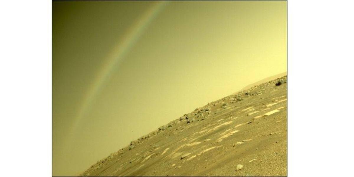 Nave de la NASA da 20.000 vueltas a Marte y captura sorprendentes imágenes