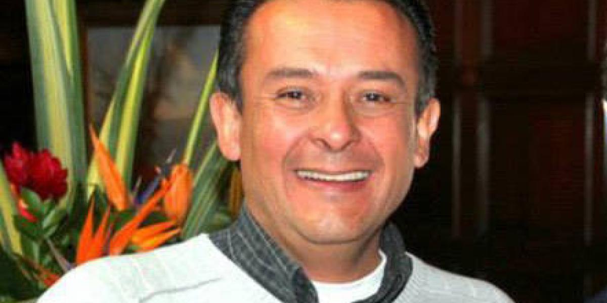 Falleció el fotógrafo Alberto Urrego