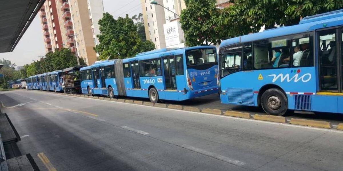 Sigue debate para buscarle salida a la crisis del sistema MIO