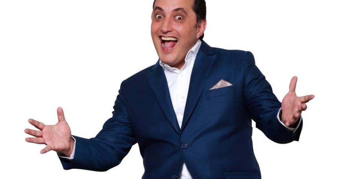 Andrés López y su nueva obra: El mundo