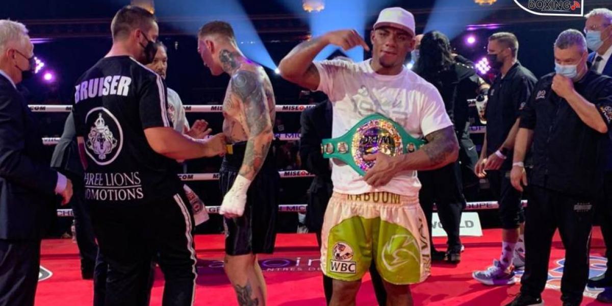 Óscar Rivas, el primer campeón mundial en peso puente de boxeo