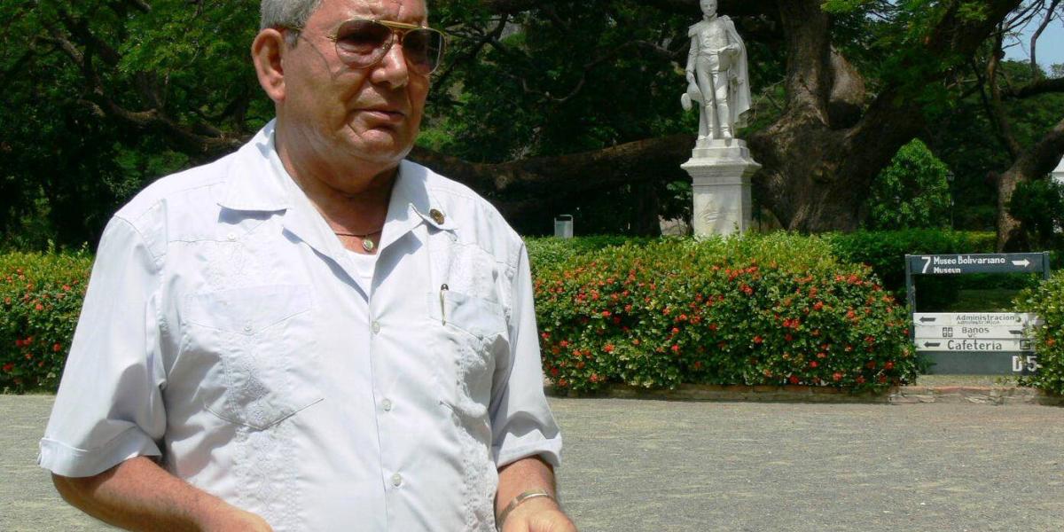 El dragoneante Pinto y sus historias de Simón Bolívar