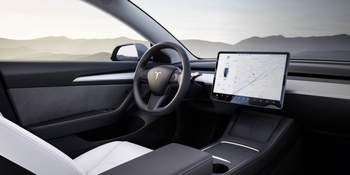 En los carros, los botones serían más seguros que las pantallas táctiles