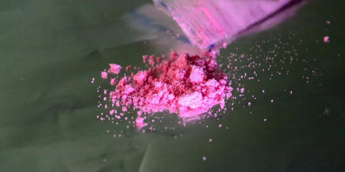 Tusi: Así es la 'coca rosa' que puso contra las cuerdas a Mara Cifuentes