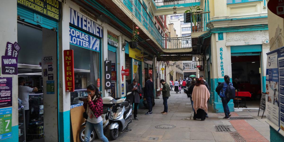 Voy y vuelvo, columna de Ernesto Cortés sobre recovecos de Bogotá