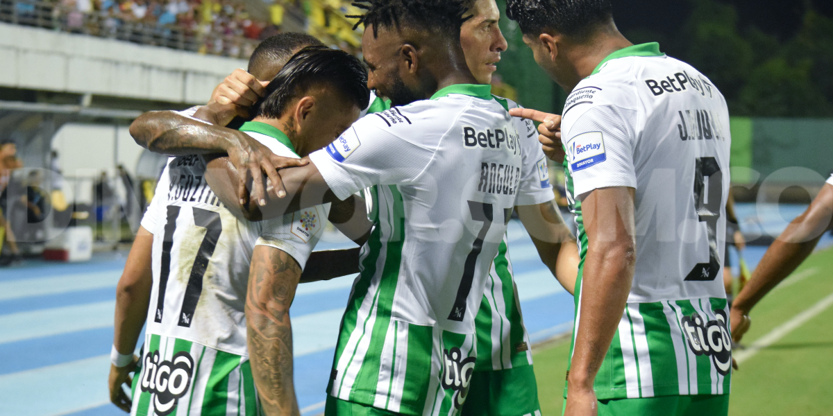 Óscar Perea, Atlético Nacional, en ranking de promesas de The Guardian