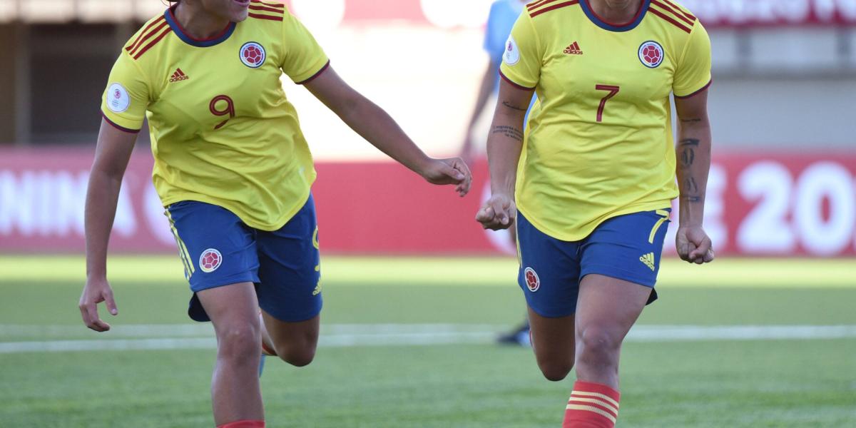 Gisela Robledo se lesiionó rodilla derecha, en duda para Mundial femenino