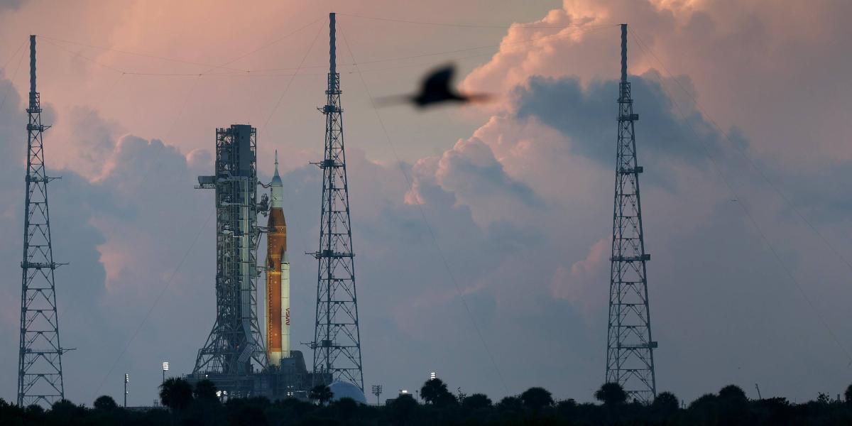 Nasa reprograma para noviembre el lanzamiento de su cohete lunar