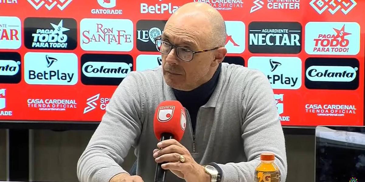 Alfredo Arias de Santa Fe suena para dirigir a Santiago Wanderers