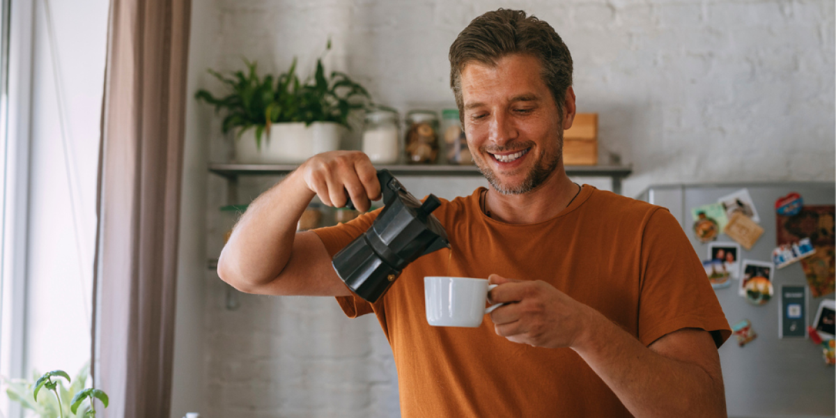 ¿Cómo preparar un café en una cafetera italiana?