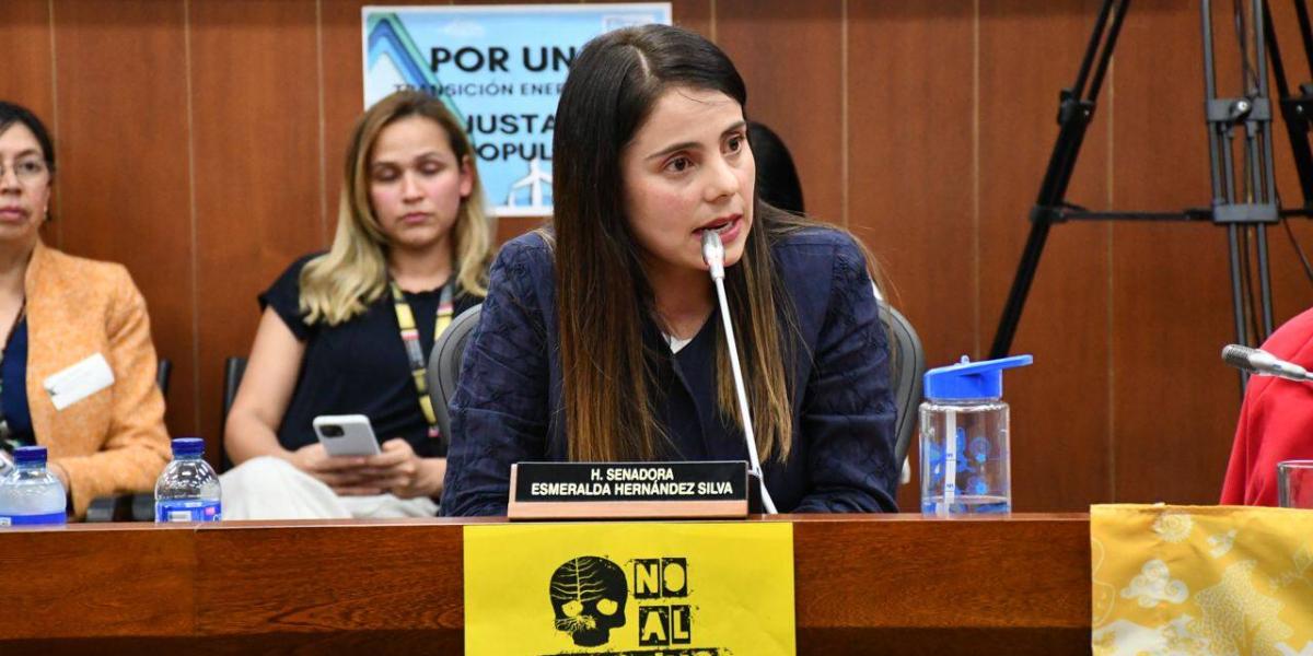 Esmeralda Hernández y un curioso reclamo: '¿Por qué no se jala otra cosa?'