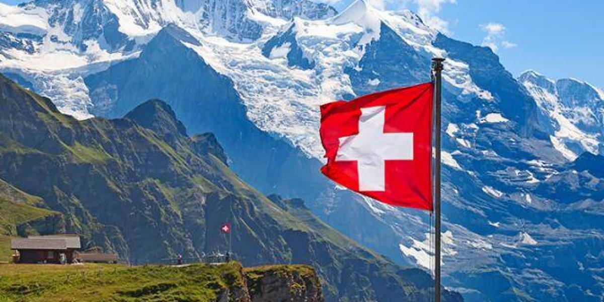 Riqueza promedio: la 44 colombianos igualaría la de un suizo