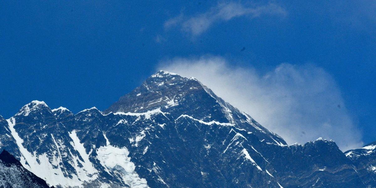 Monte Everest La Mujer Que Más Veces Ha Escalado La Montaña Es De Nepal