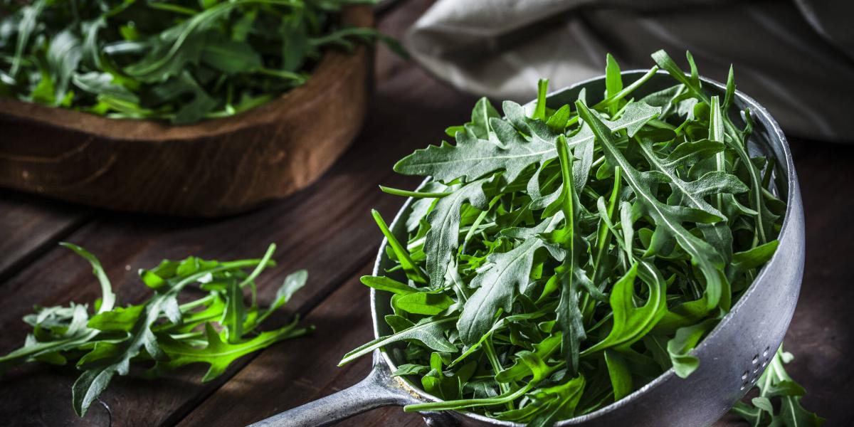 ¿Para qué sirve la rúgula y cuáles son sus beneficios?