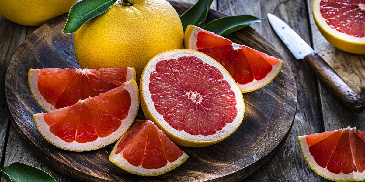 ¿Para qué sirve la toronja y qué beneficios trae a su salud?