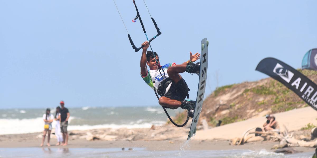 Atlántico: deportistas en el Mundial de Kitesurf 2023