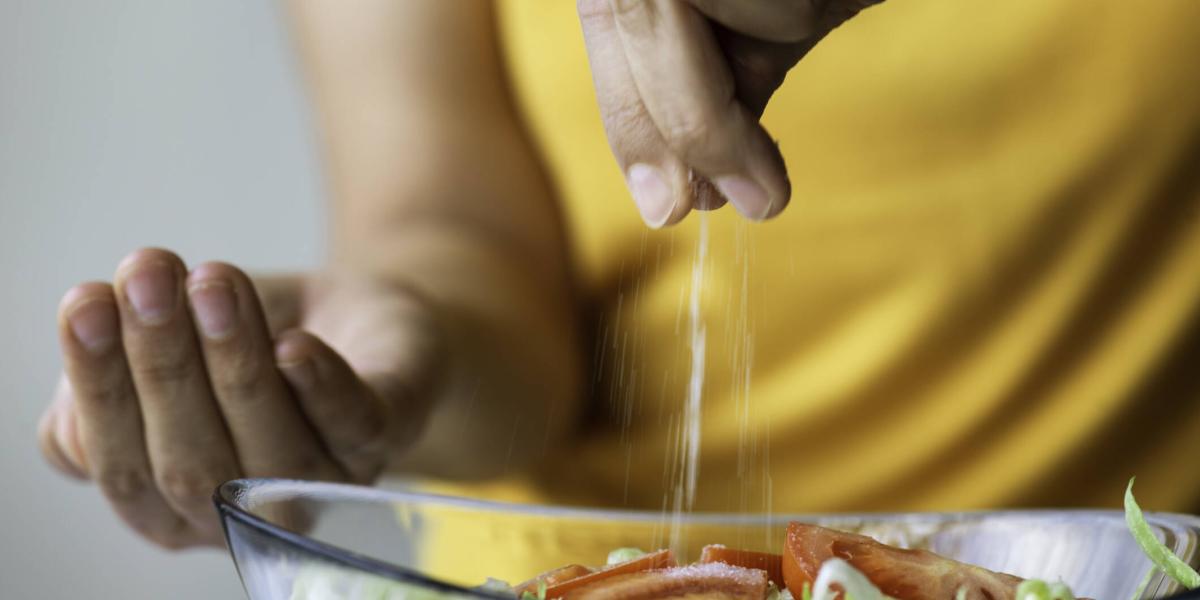 Sal y yodo: los efectos en la salud del consumo excesivo de este ...
