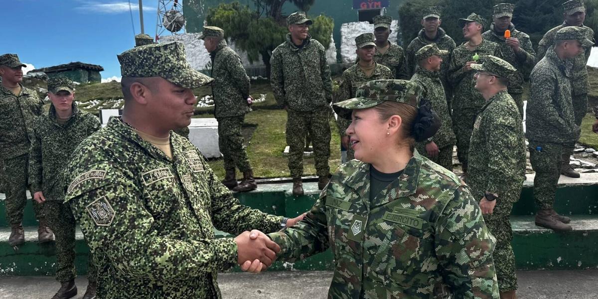 Fuerzas Militares, sargento mayor Consuelo Díaz, Día de la Mujer