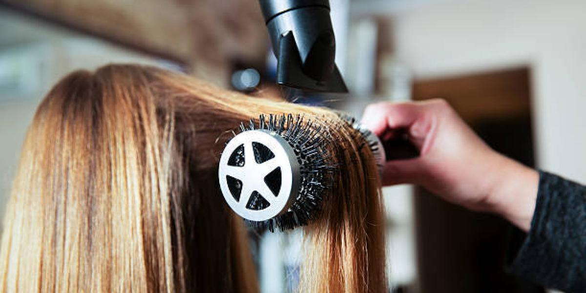 Secadora de cabello: 3 cuidados que debe tener a la hora de usarla
