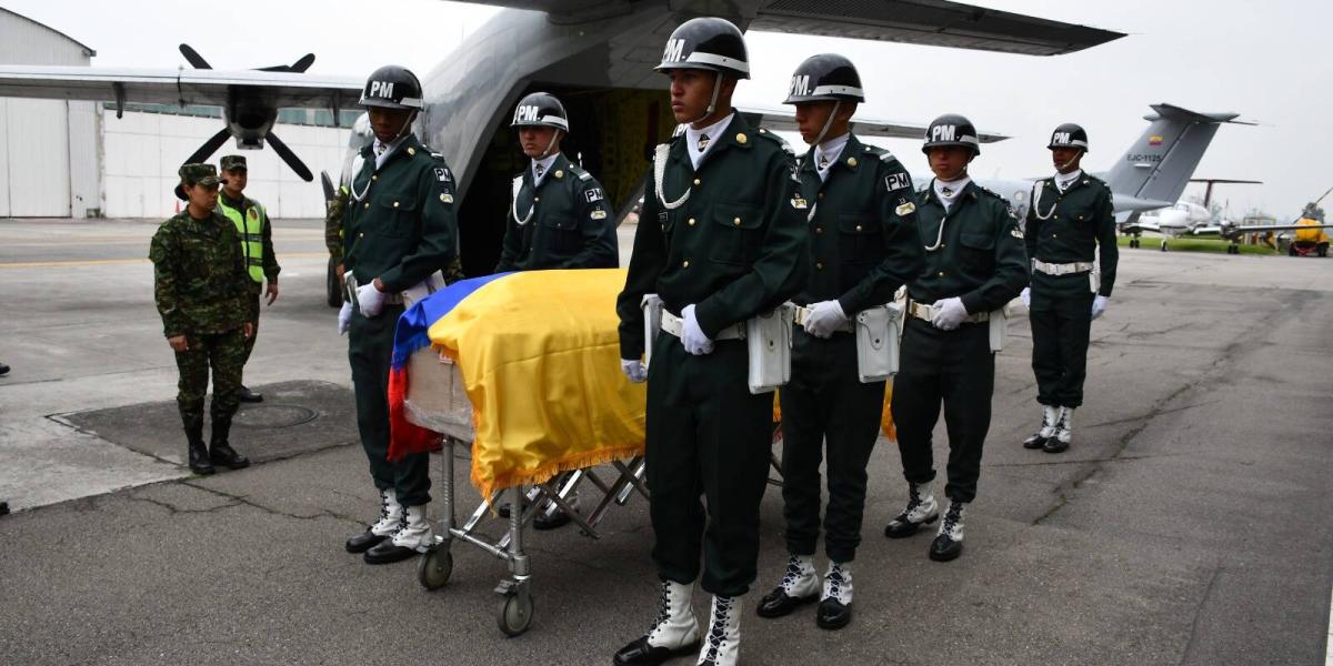 Teniente Julieth Garcia, la despiden con honores, llegó a Cúcuta
