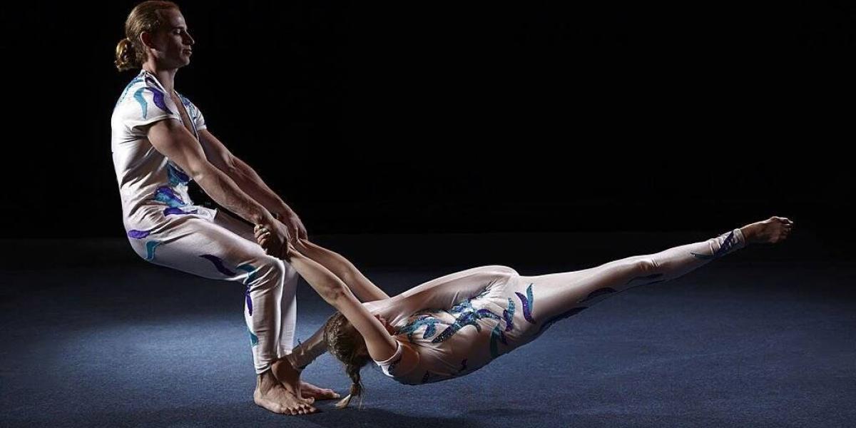 Gimnasia acrobática: Una disciplina que desafía la gravedad.