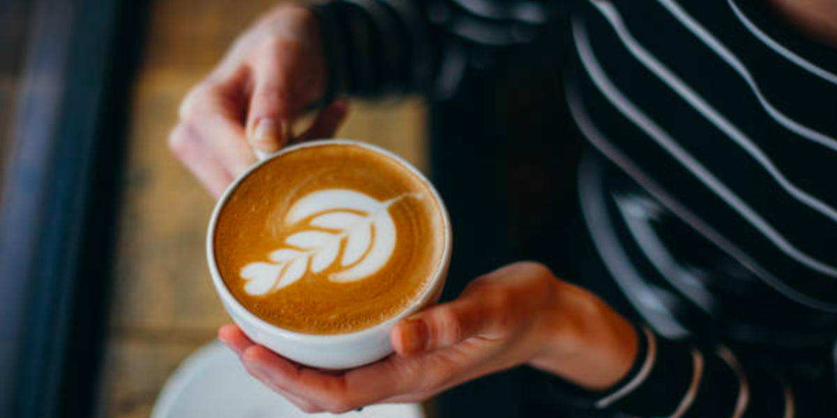 Recetas fáciles: aprende a hacer capuchino casero perfecto