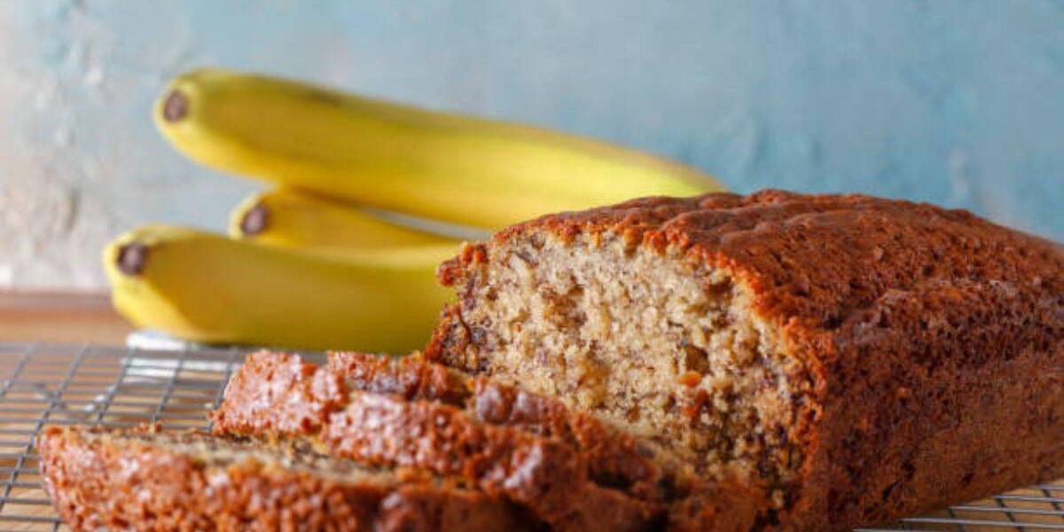 ¿Cómo puedo hacer pan de banano?