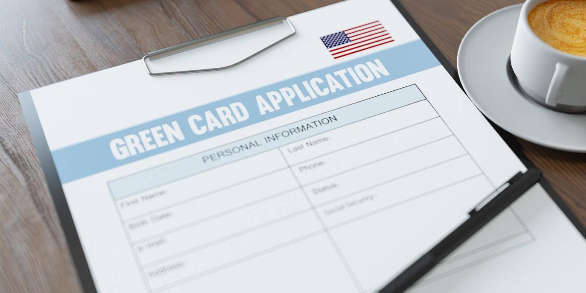 ¿Solicitó la green card o ciudadanía? Evite enviar este formulario en ...