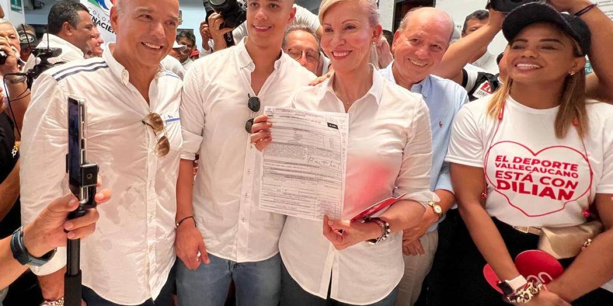 Dilian Francisca Toro inscribió su candidatura para la Gobernación del ...