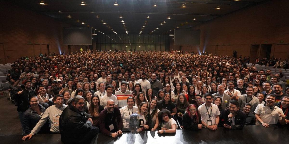 Platzi Conf 2023: detalles del evento en Bogotá con Freddy Vega