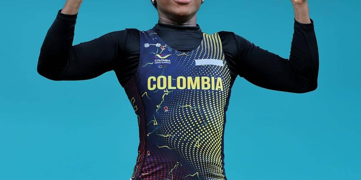 Yenny Álvarez: la colombiana que ganó medalla de oro con récord en 59 kilos