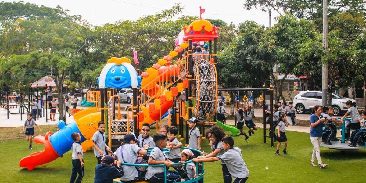 Comuna 9 de Ibagué estrenó un parque de diversiones