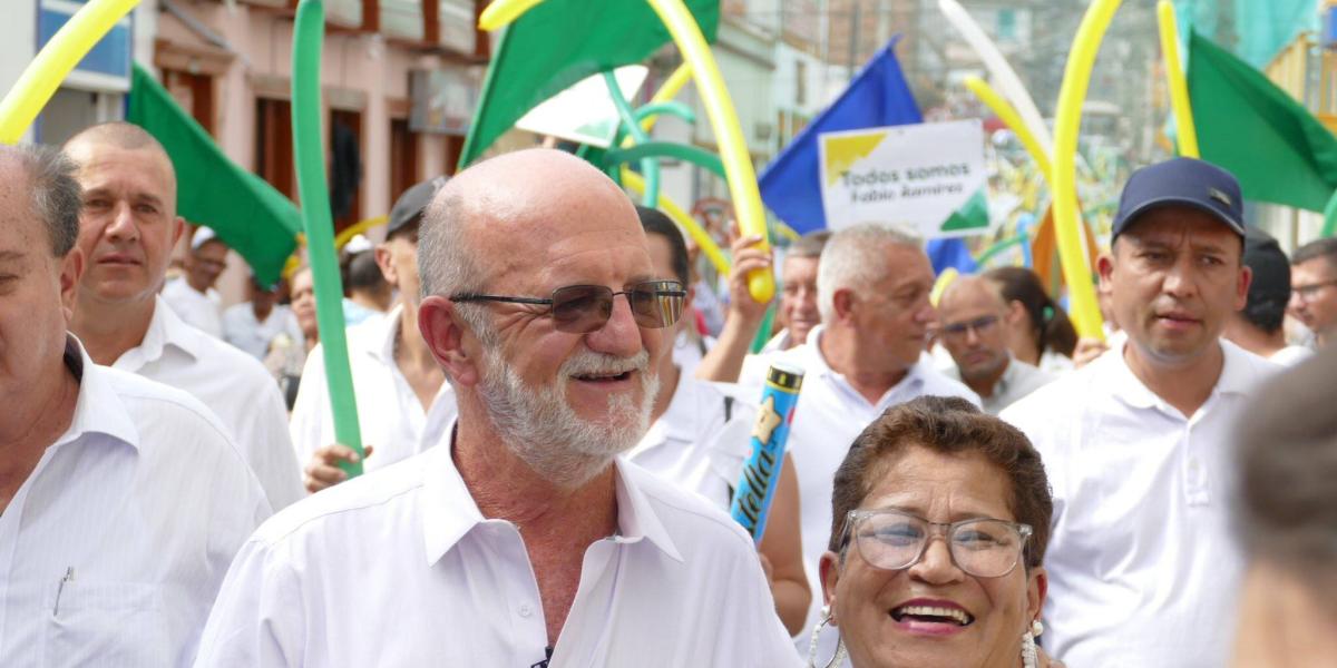 Henry Gutiérrez, este es el nuevo gobernador de Caldas | Elecciones ...