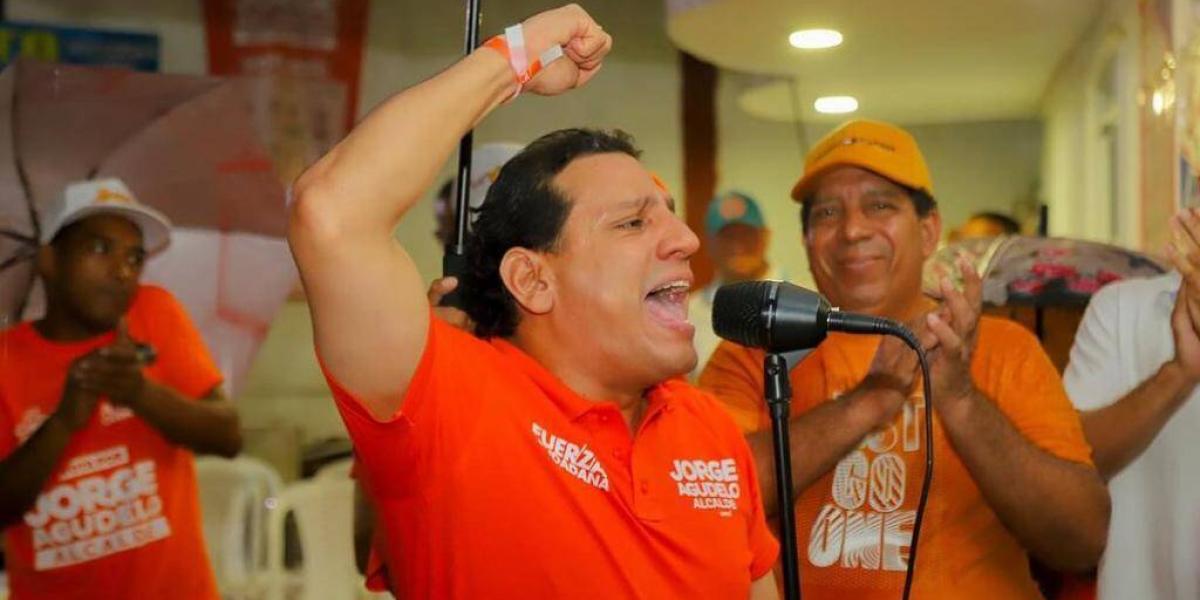 Este es el candidato que tiene a a Carlos Caicedo peleándose la ...