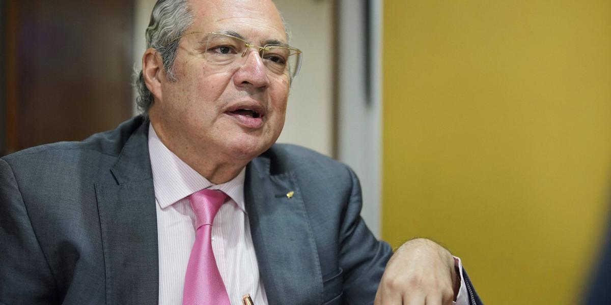 Corte Suprema abre indagación contra el actual presidente del Senado ...