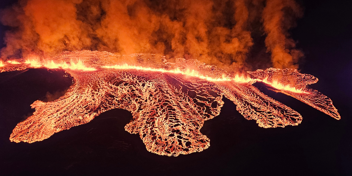 Islandia: las impresionantes imágenes del río de lava que recorre un ...