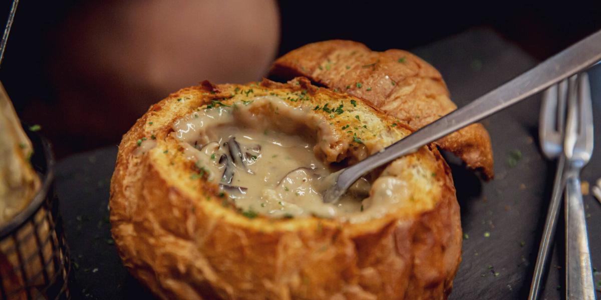 Receta para preparar un exquisito ‘panne cook’ de pollo y champiñones