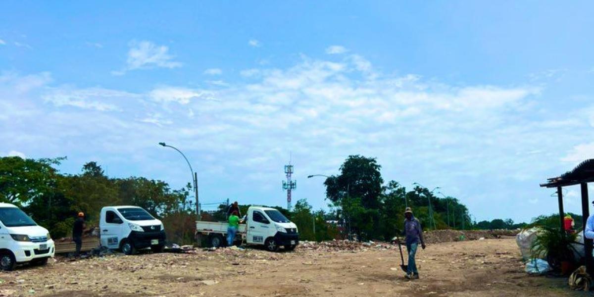 Más de 20.000 toneladas de escombros han sido retirados de la ...