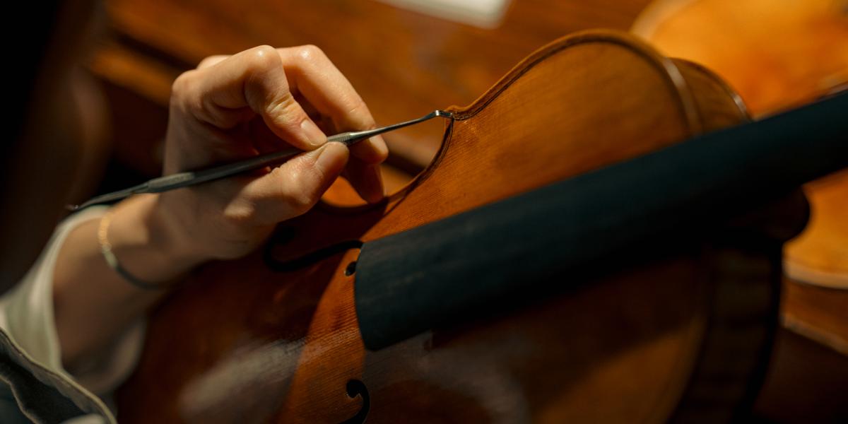 Los 'lutier': así es la vieja tradición de la fabricación de violines