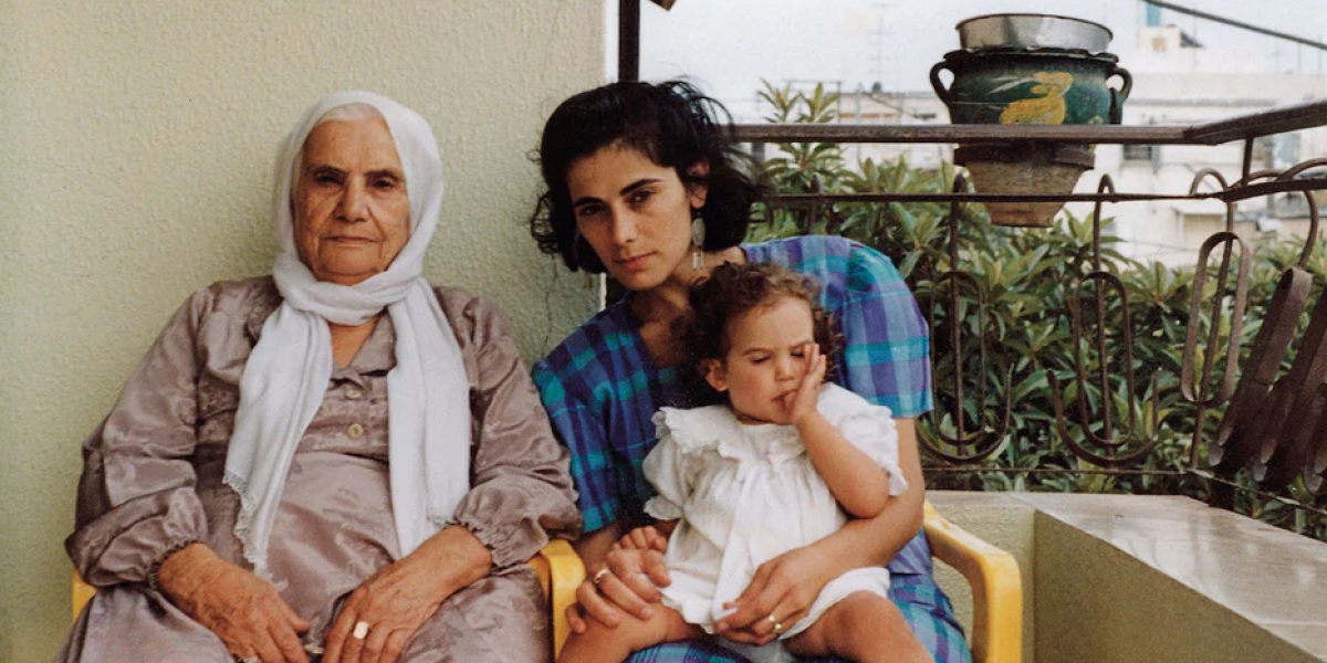 Documental sobre cuatro generaciones de mujeres palestinas gana como el ...