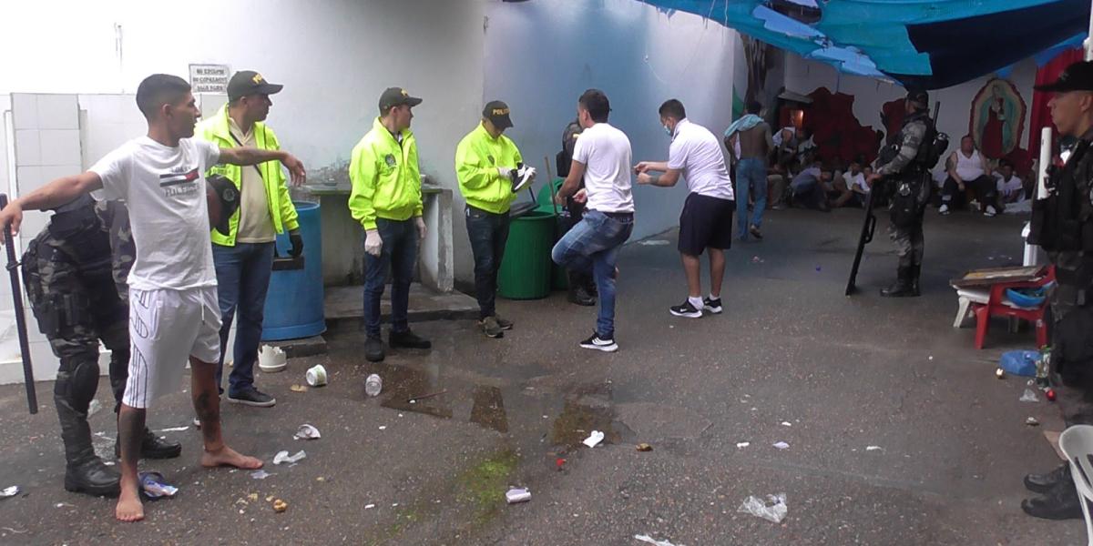 Así operaba 'call center criminal' en la cárcel de Girardot: tenían 12 ...